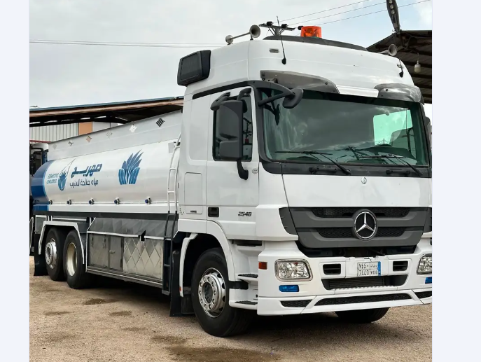 Mercedes Truck with Water Tanker for Sell in Saudi Arabia, Mercedes ...